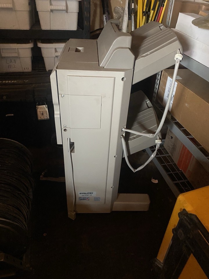 Canon ImageRUNNER Advance C5235A COLOR COPIER PRINTER SCANNER STAPLER ...