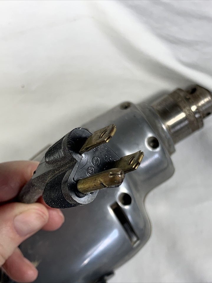 Ram Tool FURY 1/4" DRILL 2.0 AMPS 115 VAC 2000rpm MODEL NO. F-11 no ...