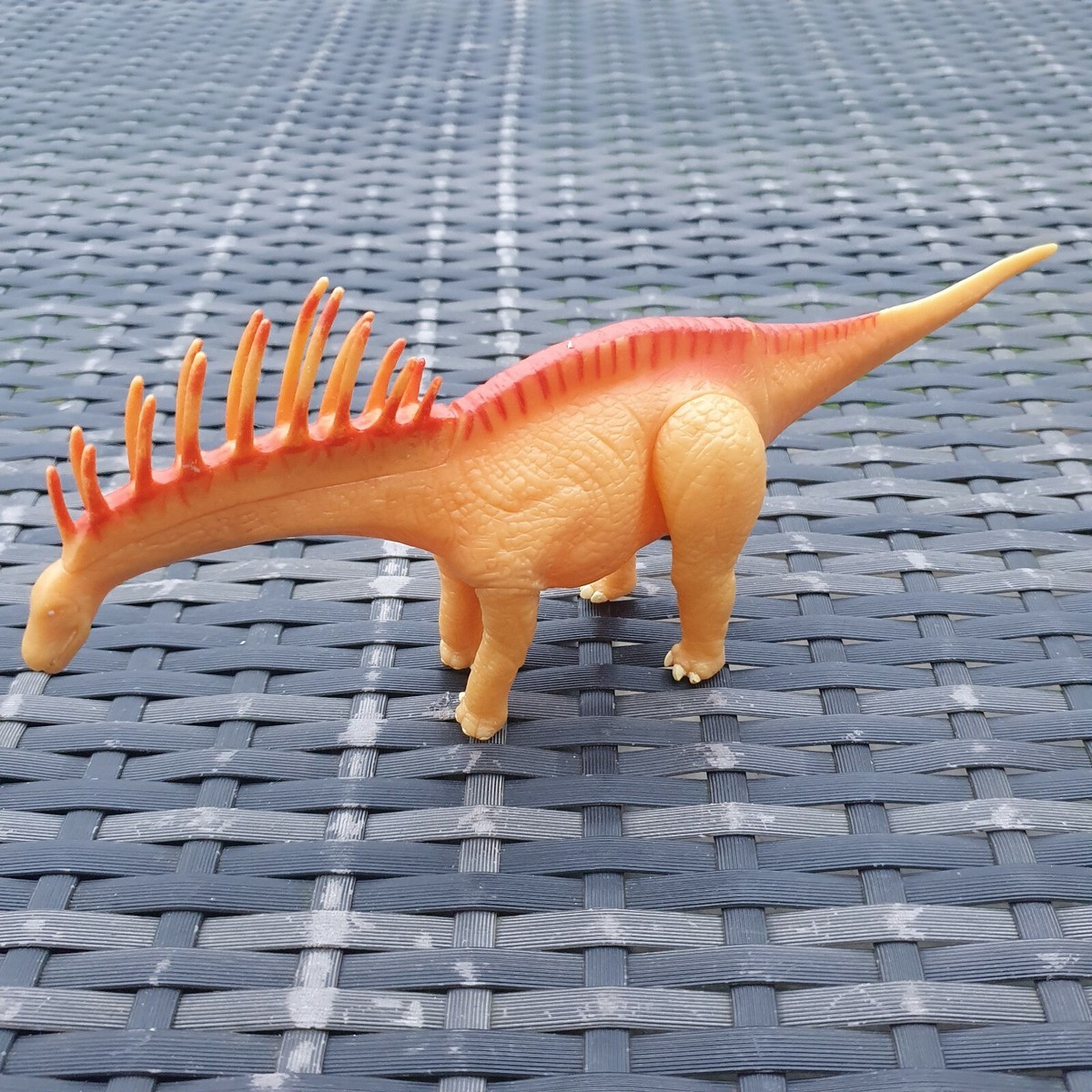 Dinosaurkonge Amargasaurus