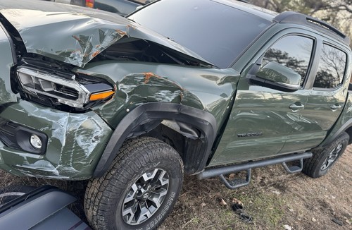 2016 - 2023 TOYOTA TACOMA OEM TAILGATE ASSEMBLY WITH CAMERA / Army ...