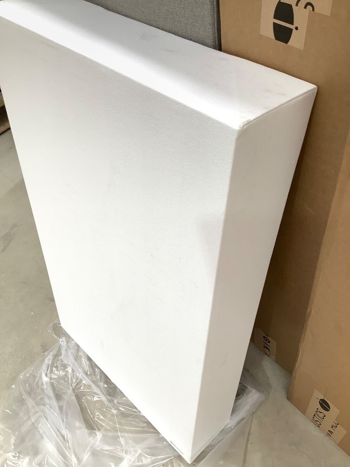 GIK Acoustics Full Range Monster Panel 60x99,5x17cm - Brilliant White ...