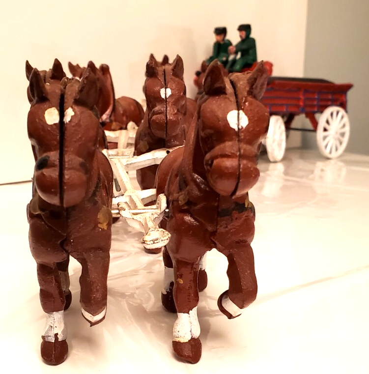 Cast iron Clydesdale Wagon 8-Horses/ Dog/2- Drivers+Fire wagon/2-horses ...