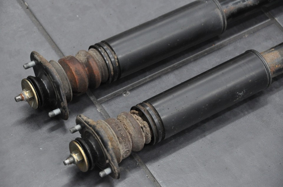 Shock Absorber Rear BMW E46 Compact M Package Strut Damper Rear Axle ...