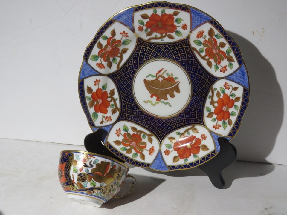 Aynsley Imari Pattern Plate and Royal Crown Derby Imari Pattern Tea Cup ...