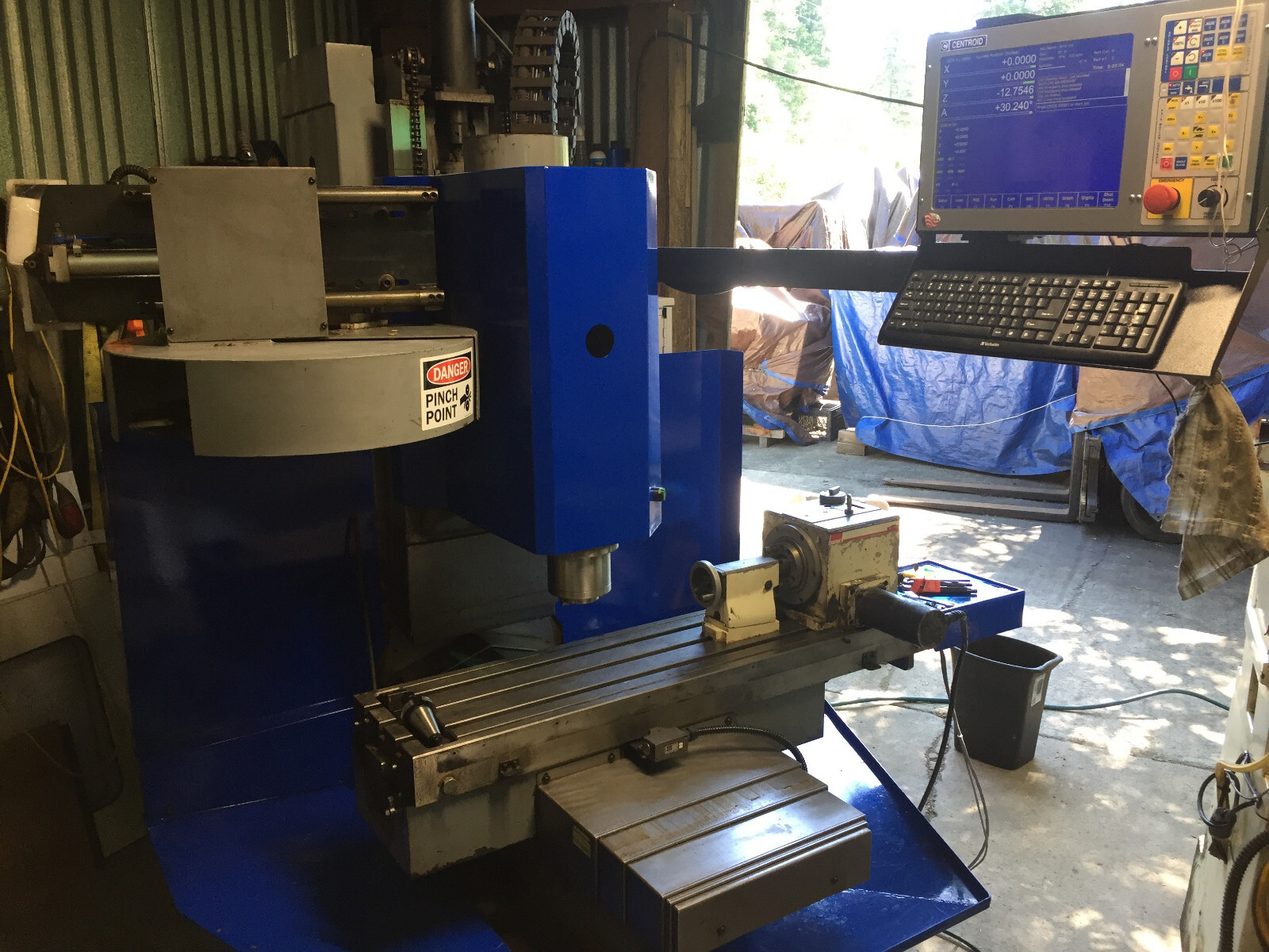 Atrump B5AC 3 Axis CNC Bed Mill Vertical Machining Center Centroid CNC ...