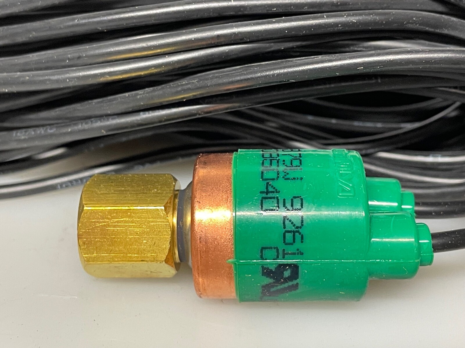 TRANE CNT03282 High Pressure Cut-Out Open 360 / Close 270 | eBay