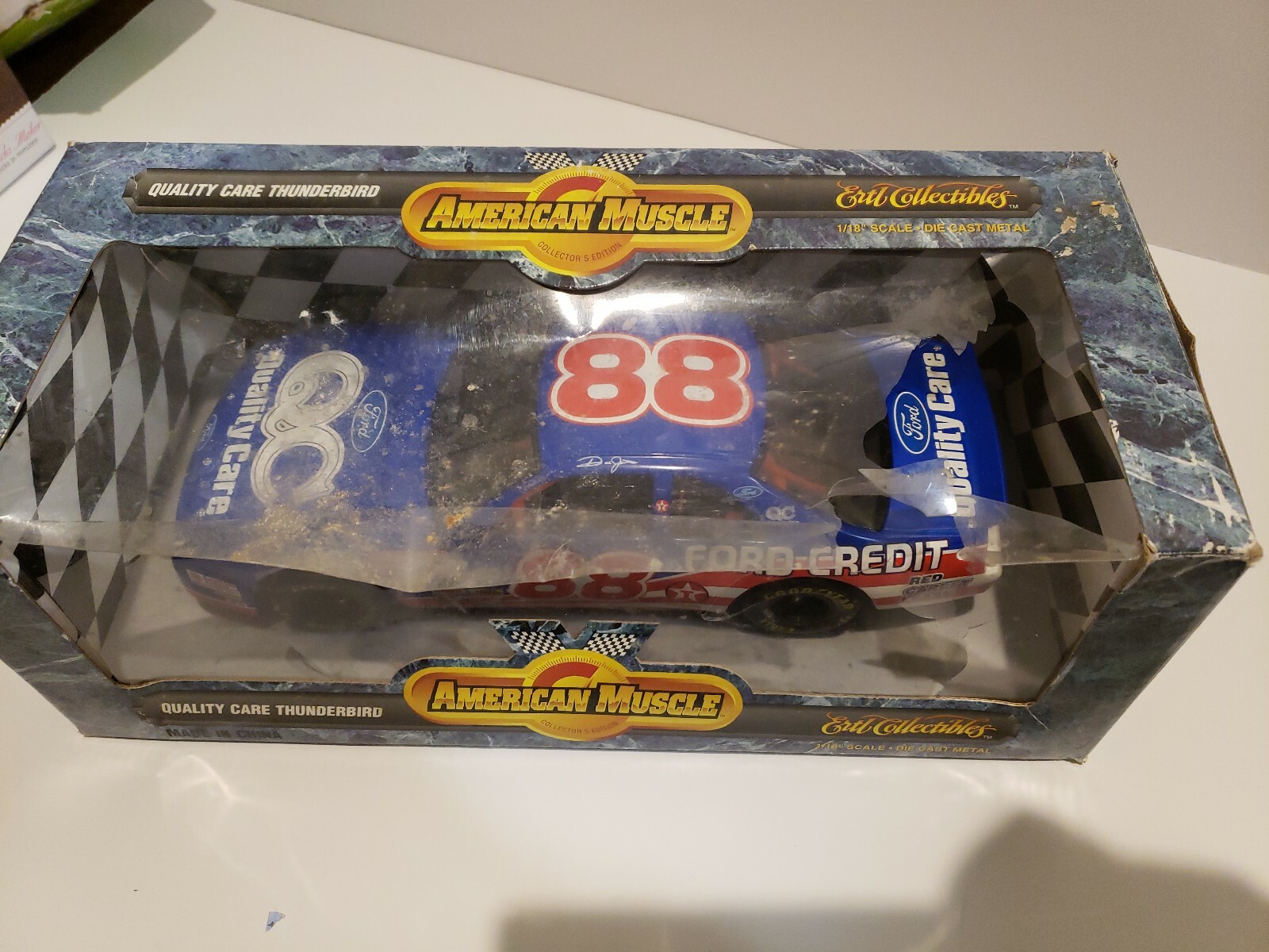 Ertl American Muscle Dale Jarrett #88 Ford Credit New | eBay