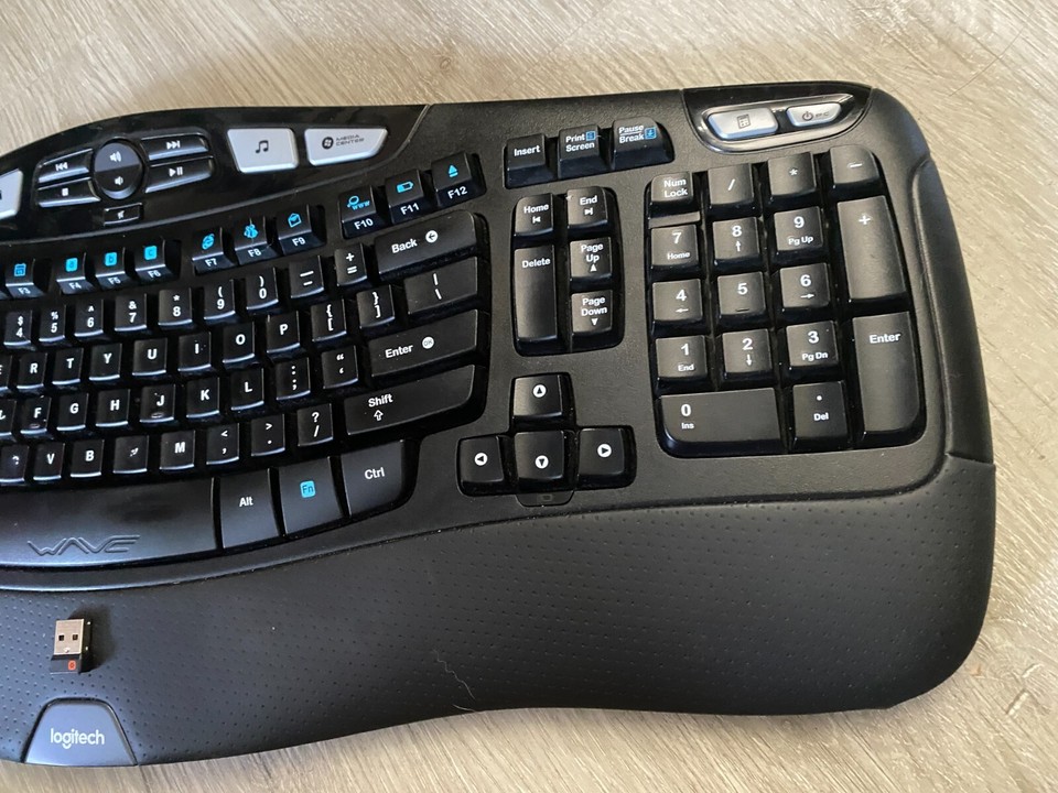Logitech K350 Wireless Keyboard Comfort Wave Ergonomic No Unifying ...