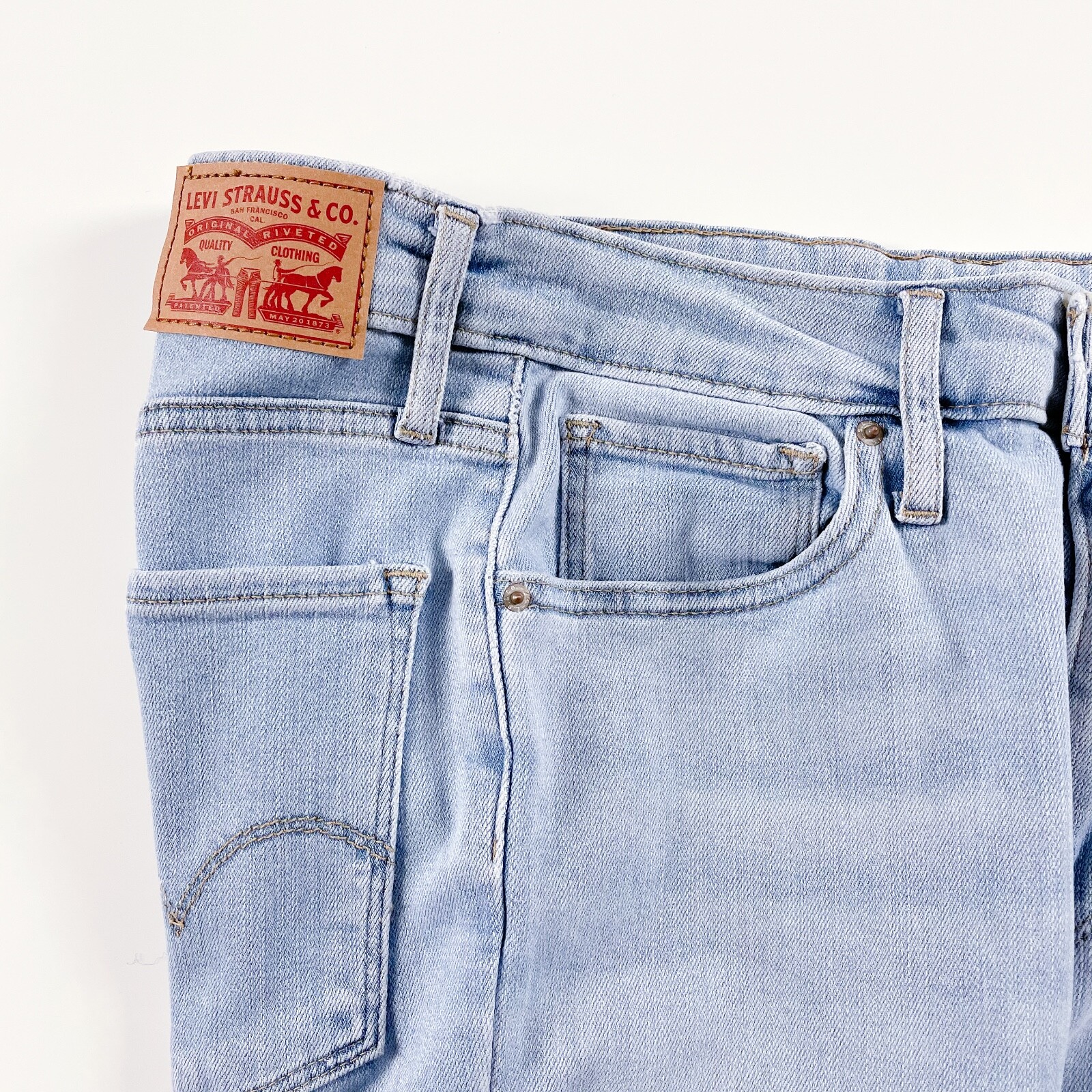 Levi’s 721 Jeans Women’s High Rise Skinny Azure Mood Light Blue 18882 ...