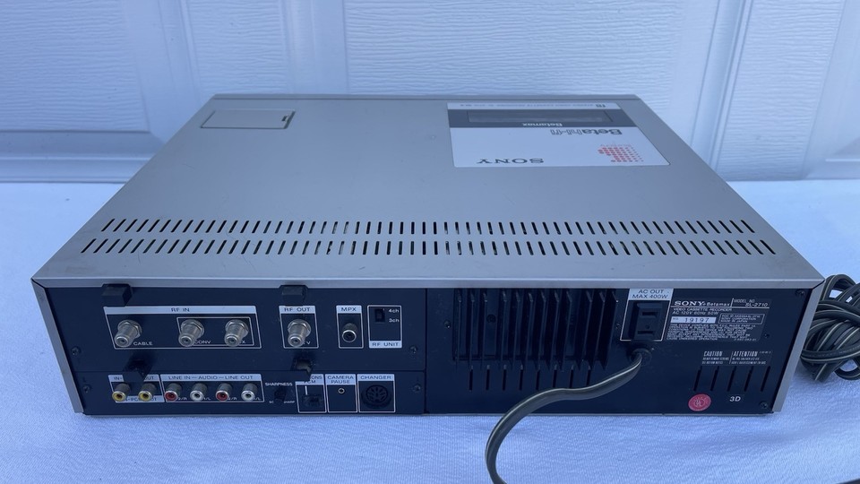 Sony Beta Hi-Fi Betamax SL-2710 VCR Beta Video Cassette Recorder Player ...