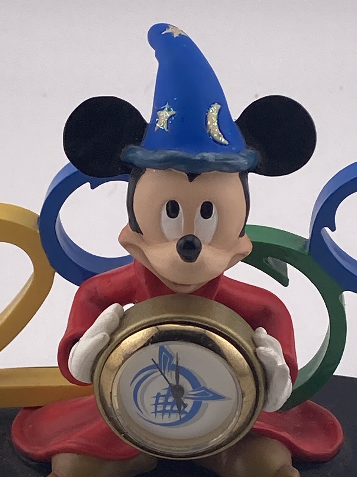 Walt Disney World Cast Holiday Celebration Mickey Mouse Fantasia Clock ...
