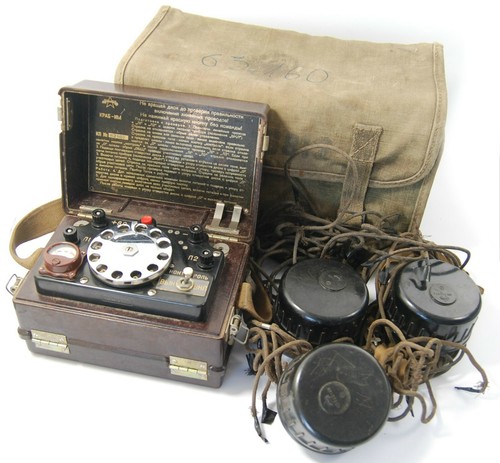 Rare Ex-Army Bakelite Blasting Machine Military Detonator Dynamo Miners ...