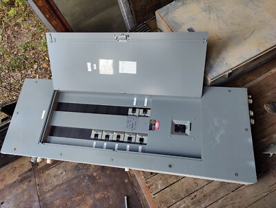 Square D I-Line Panel With 400 Amp Main & Breakers 208Y/120 Volt 3 Ph 4 ...