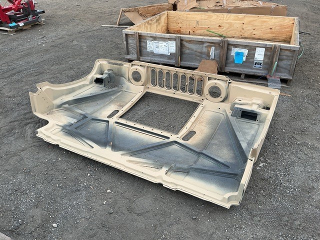 HMMWV HUMVEE M998 1 1/4-TON 5578511 HOOD FRONT ENGINE 12338940 2510-01 ...