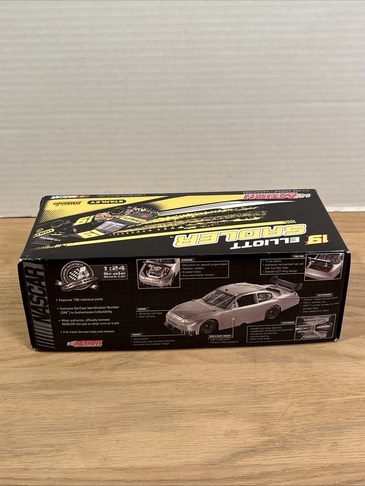 ELLIOTT SADLER #19 2009 STANLEY Tools / Black And Yellow 1/24 ACTION | eBay