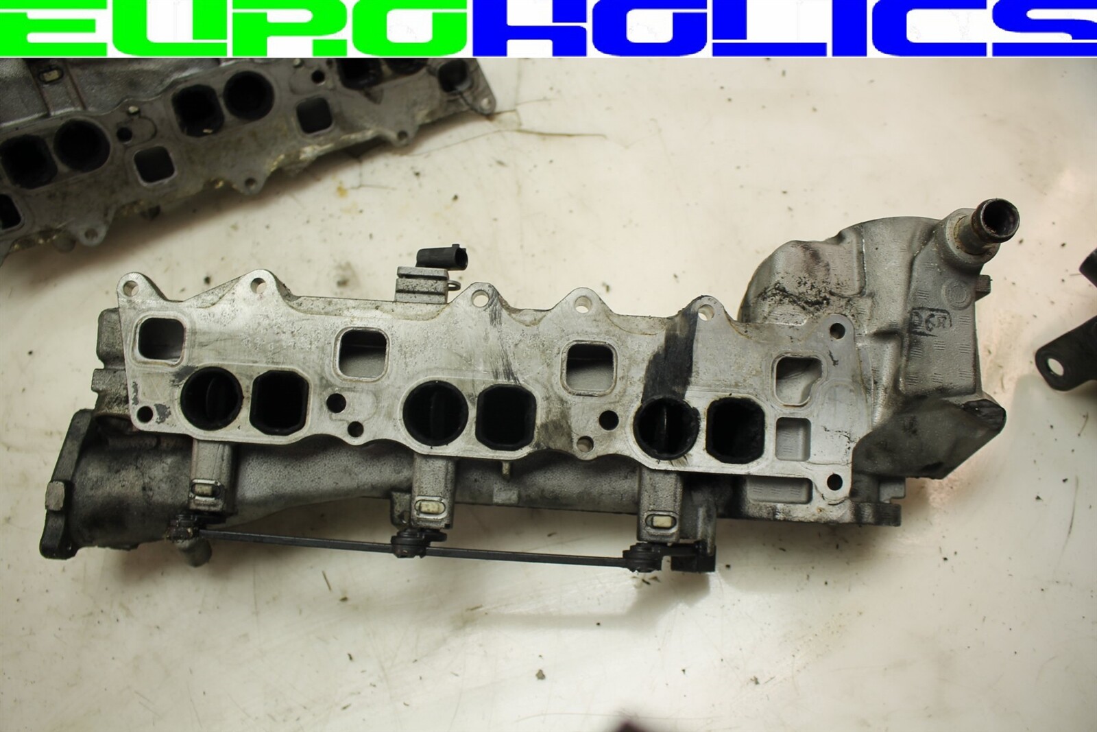 OEM Mercedes W211 E320 07-09 OM642 Left Engine Intake Manifold ...