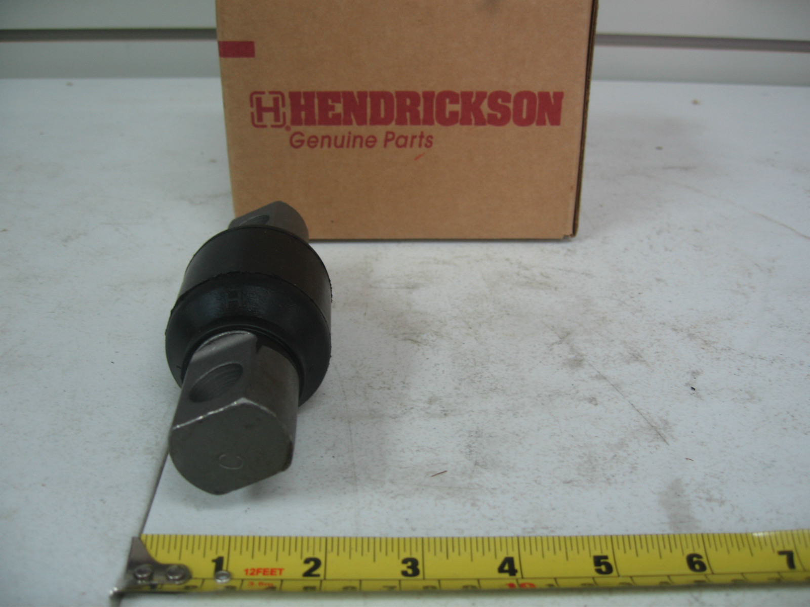 Straddle Mount Torque Rod Bushing Hendrickson # 47691-000L Ref.# Euclid ...