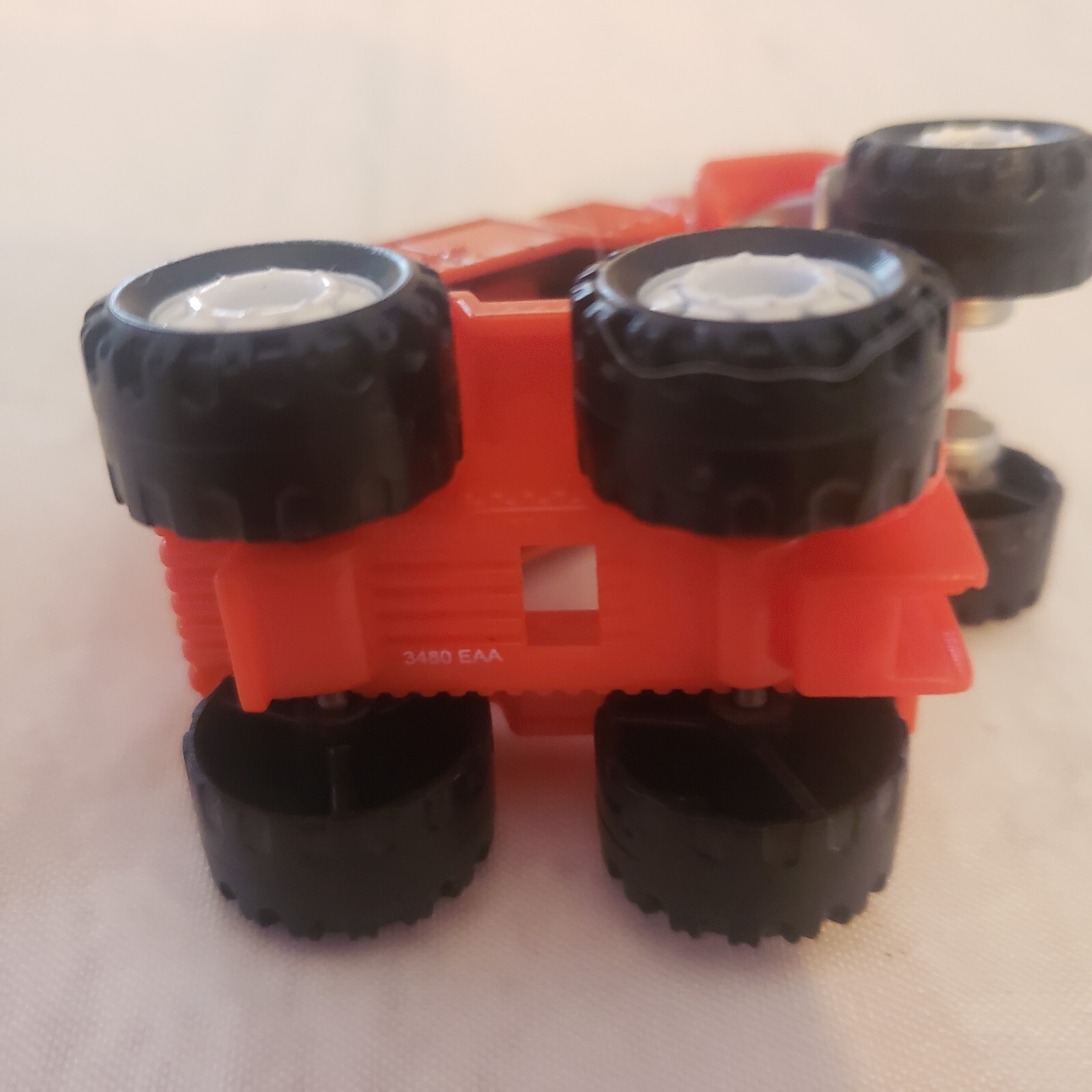 Matchbox Mattel 2010 Big Rig Buddies "Lanky" the Orange Crane Truck ...