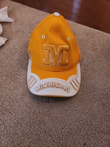 MICHIGAN WOLVERINES HAT MVP YELLOW NCAA FOOTBALL TEAM LOGO | eBay