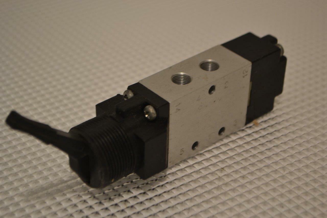 One Parker Climax Maxam 8l 501-204 Pneumatic Switch for sale online ...