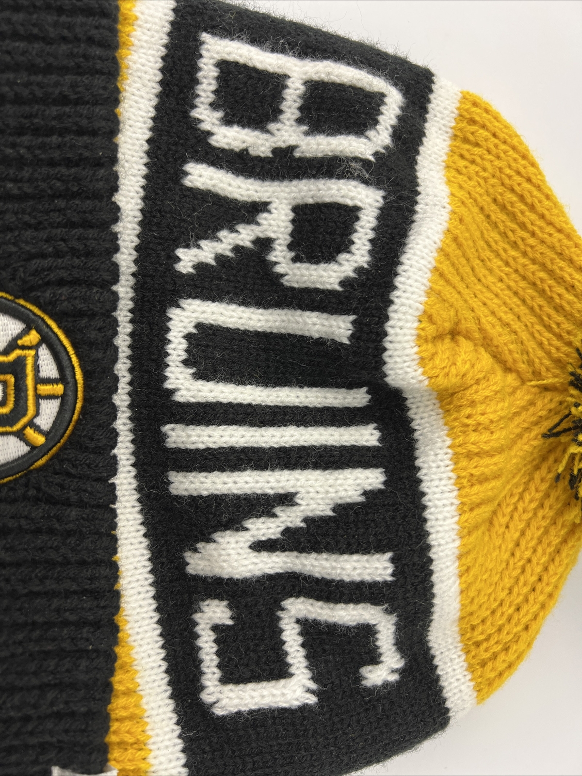 NHL Boston Bruins Winter Knit Hat Cap Pom Pom 47 Brand Embroidered Logo ...