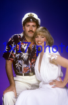 #1321,THE CAPTAIN and TENNILLE,toni tennille,11X17 POSTER SIZE PHOTO | eBay