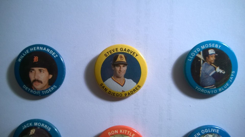 Vintage 1984 FUN FOODS BASEBALL BUTTON PINS - SET OF 6 | eBay