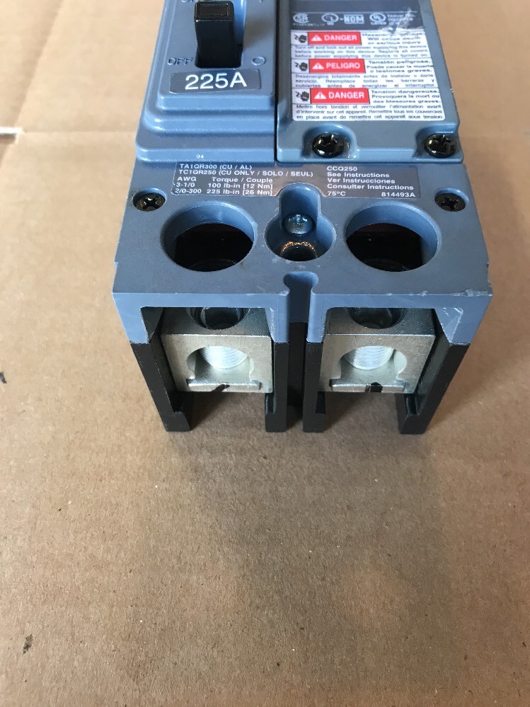 Siemens QR22B225 Molded Case Circuit Breaker 2 Pole 225A 240V Type QR2 ...