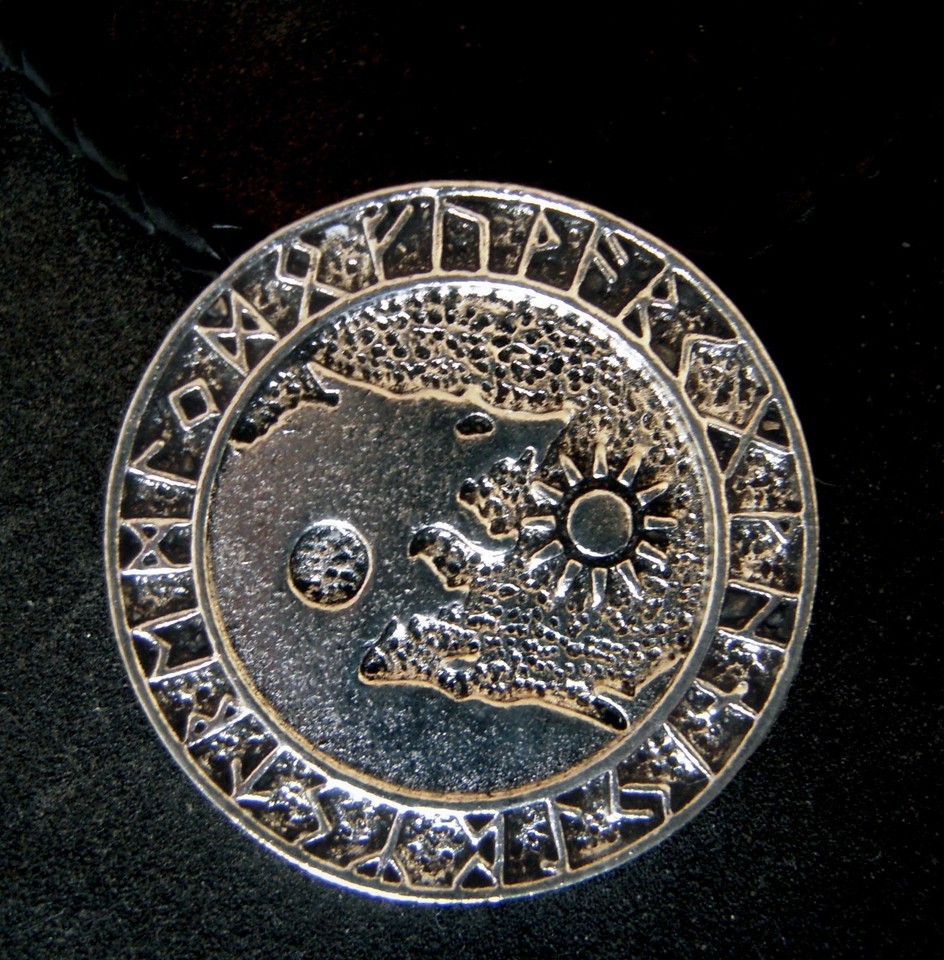 Wolf Eagle Fox Triquetra Goat Mjolnir Pendant Celtic Runes Norse Viking ...