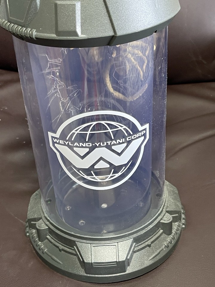 Alien Romulus Regal Popcorn Bucket Facehugger Light Up USA Exclusive ...