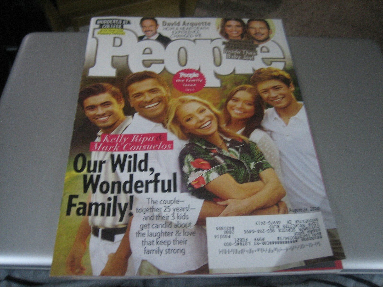 People Magazine - Kelly Ripa & Mark Consuelos Family Cover - August 24 ...