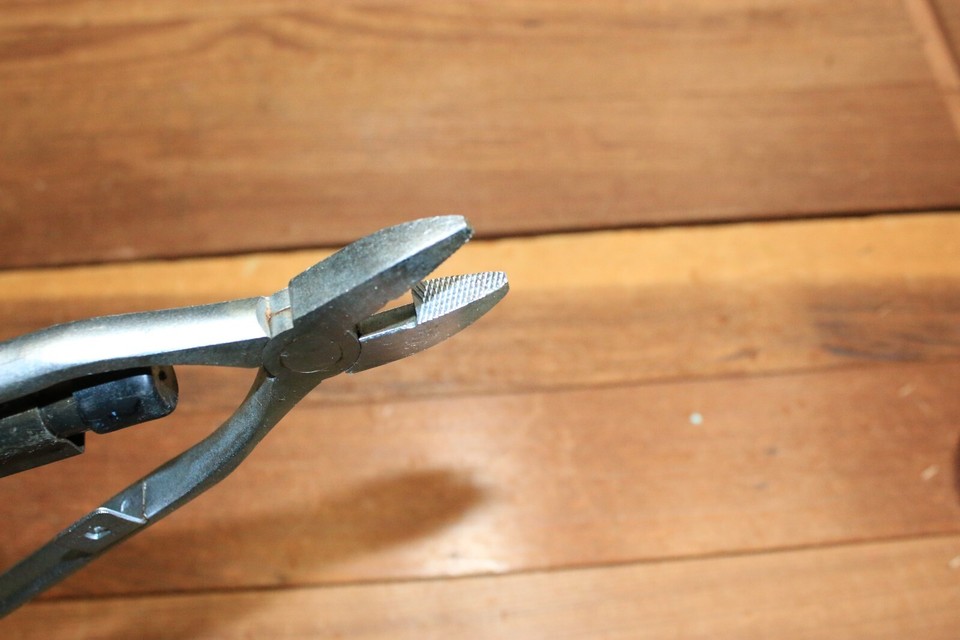 MILBAR 9.75" WIRE TWISTER PLIERS SAFETYTWIST USA Pat applied for ...