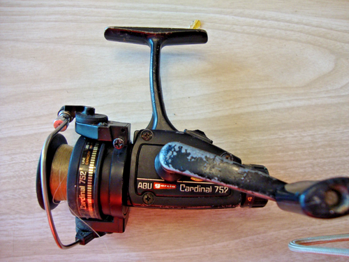VINTAGE ABU GARCIA CARDINAL 752 SPINNING REEL | eBay