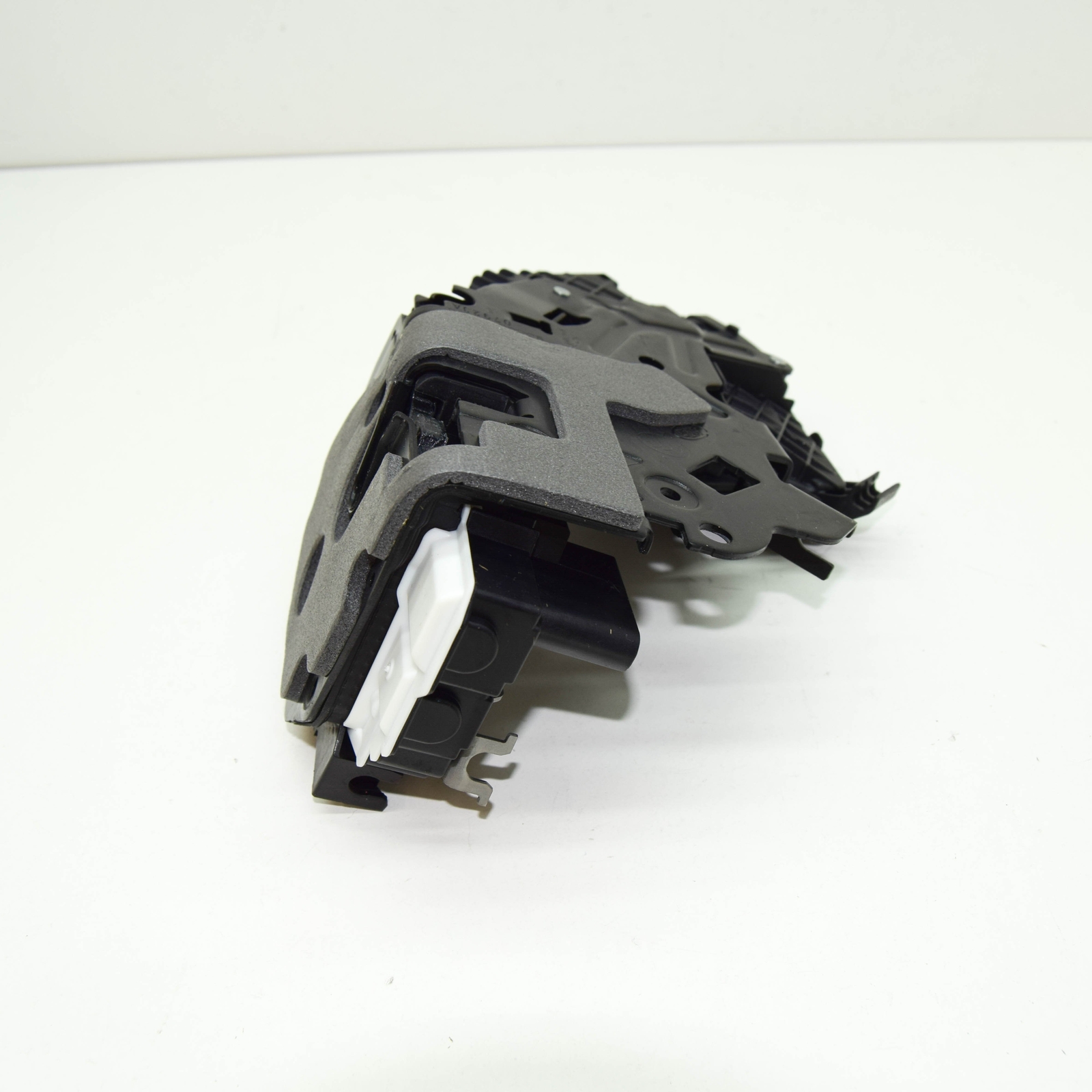 Land Rover Discovery 5 L462 Drivers Front Door Catch Lock Mechanism ...