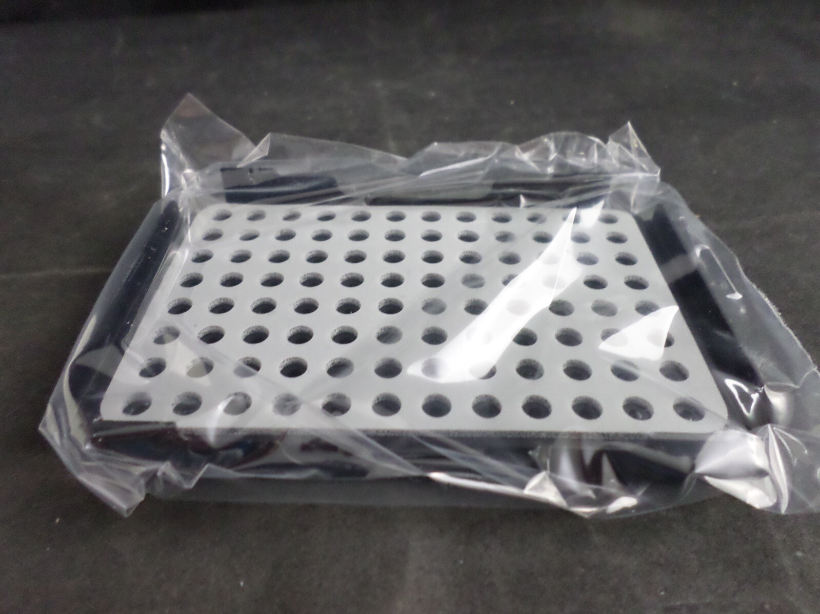 AB Plastic MicroAmp Snap-On Optical Film Compression Pad Real Time PCR ...