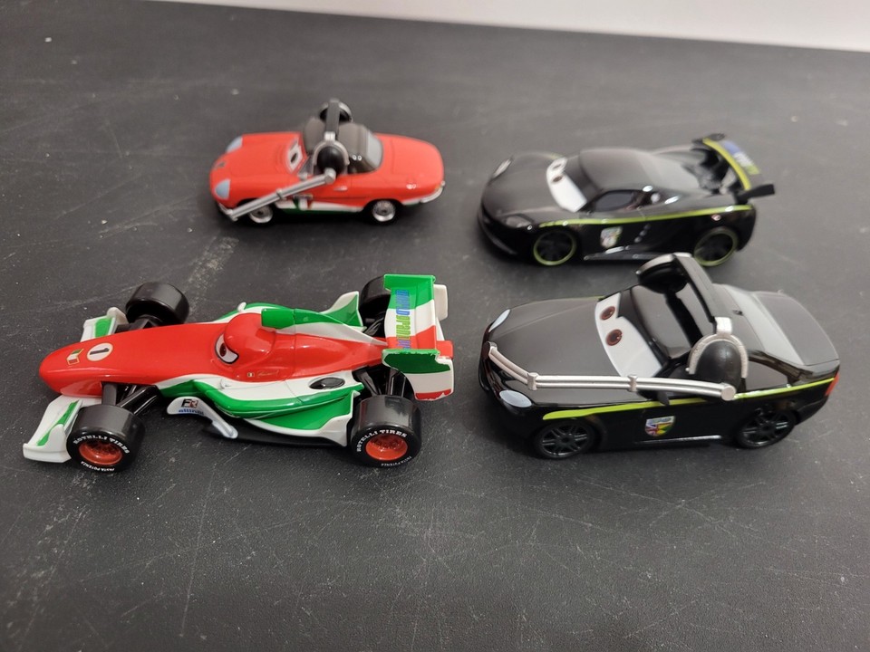 USED LOOSE LOT Disney Pixar Cars 2 Disney Store 1:43 McQueen Mater ...