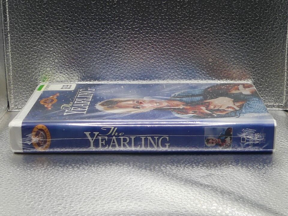 The Yearling Clamshell Family Treasures Sticker VHS New Factory Sealed ...