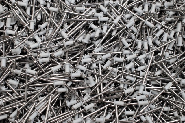 (750) 1/8 x 1/8 White Aluminum Blind Pop Rivet AAD42 AD42ABS 42 Dome ...