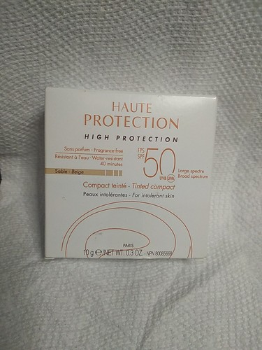 Avene Haute HIGH PROTECTION Tinted Compact SPF 50 - Sable Beige - 10g ...