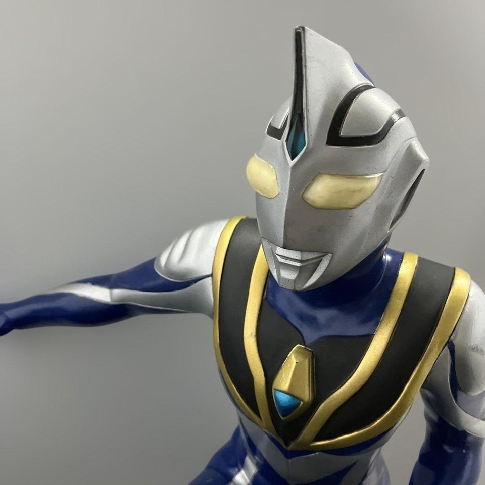 Ultraman Agul Figure (1998) - Posed Plastic Collectible | eBay