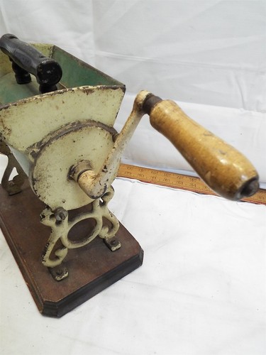 Antique Cast Iron Hand Crank Cheese Grater Mill Vegetable Kitchen ...