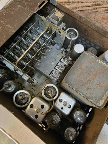 1946 1947 1948 Chevy car RADIO Original GM For Parts | eBay