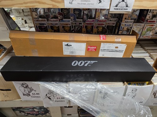 James Bond Spectre Day Of The Dead Skull Cane Lmt Editon Prop Replica ...