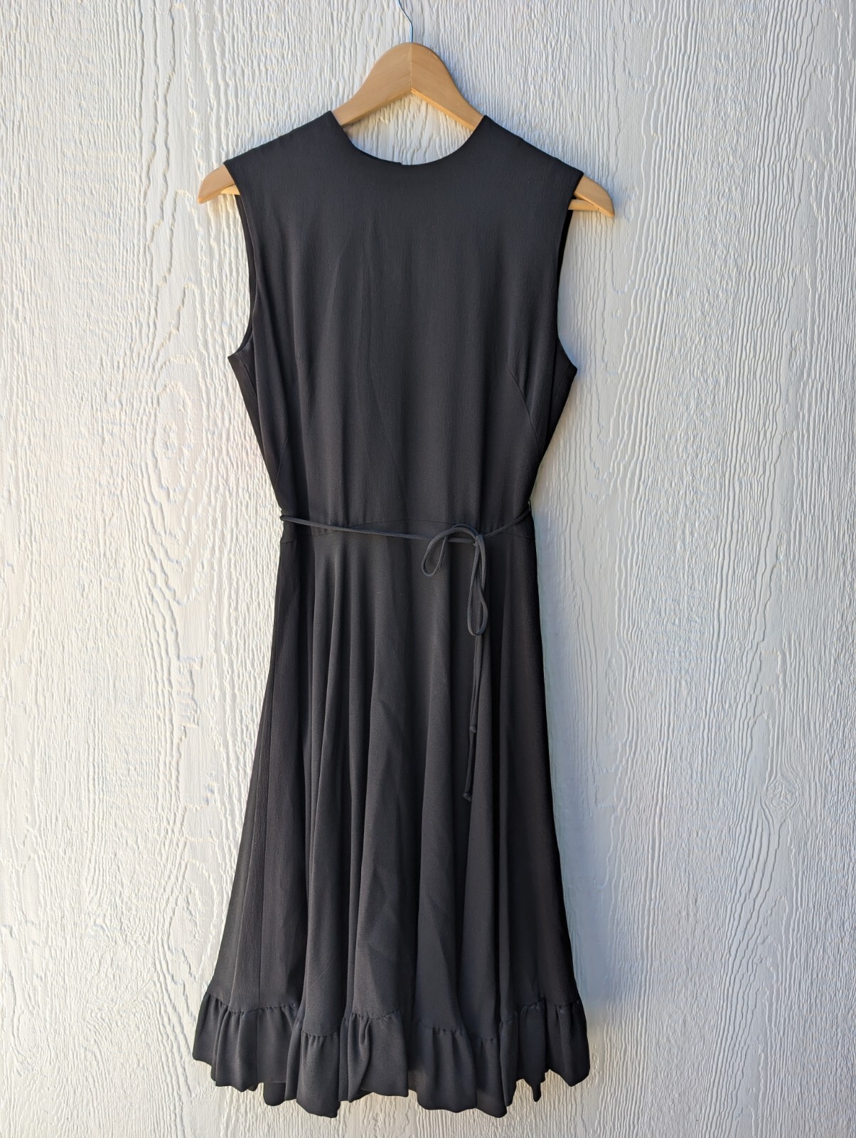 Vintage Jonathan Logan Black 60s ILGWU Sleeveless Fit… - Gem