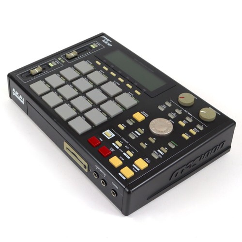AKAI professional MPC1000 Black Sampler Sequencer Drum Machine MPC ...