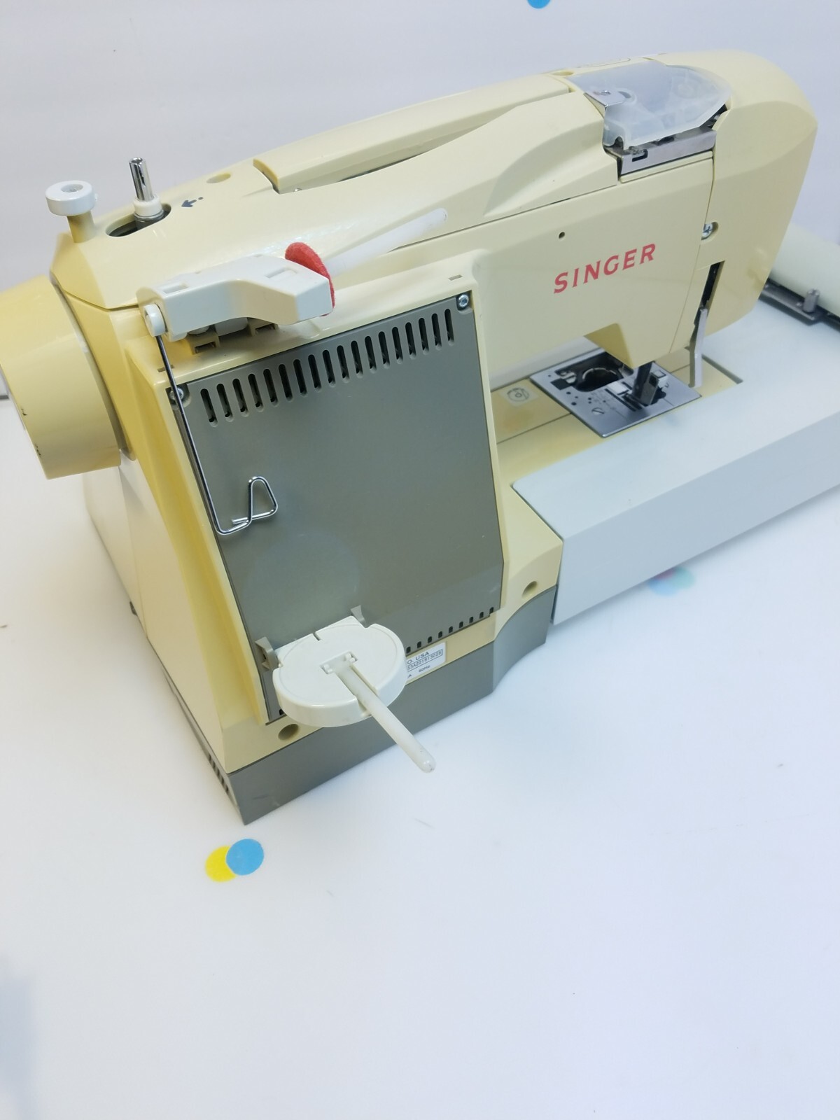 Singer Quantum Futura CE-200 Computerized Sewing/Embroidery Machine NO ...