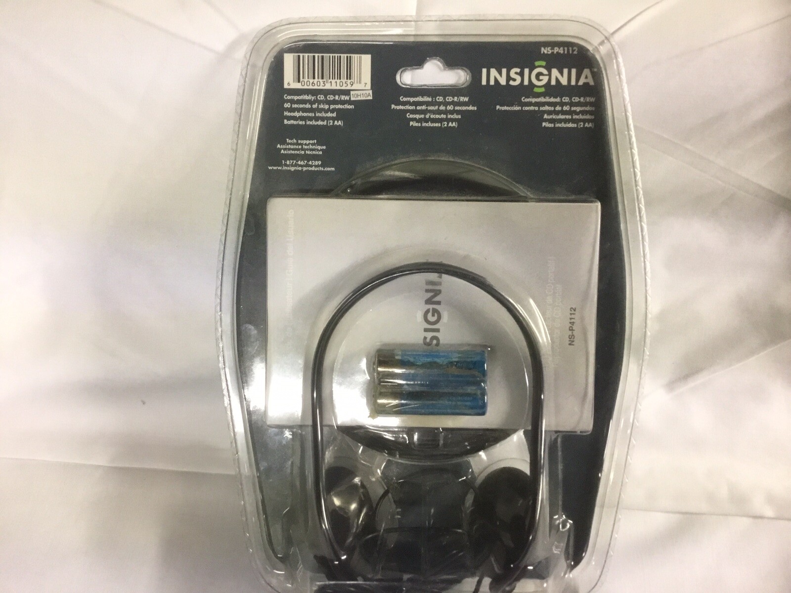 Insignia Portable CD Player NS-P4112 60 Sec Anti-Shock Black Gray New ...