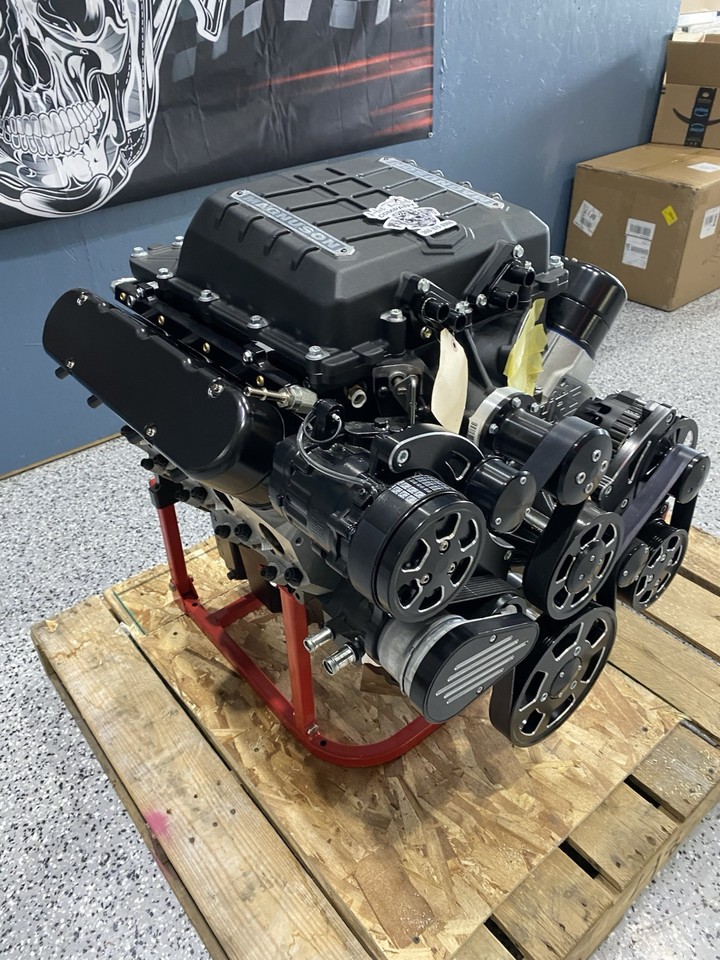 427 LS Next Magnuson Supercharged Turn-key Crate Engine Dart Holley ...