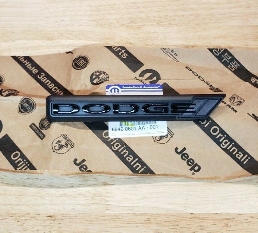 NEW 2020-2023 Dodge Charger Front Grille BLACK DODGE Emblem / Nameplate ...