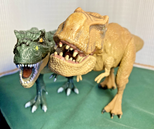 Hasbro Jurassic World Chomping Brown T-Rex + Green T-Rex- used see ...